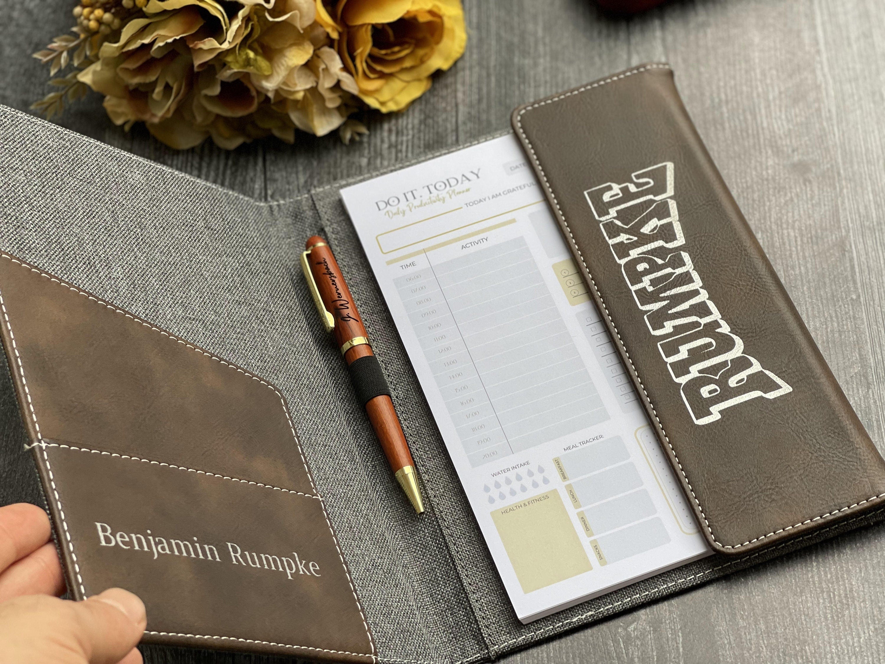 Personalized Refillable Portfolio + Pen + Daily Planner