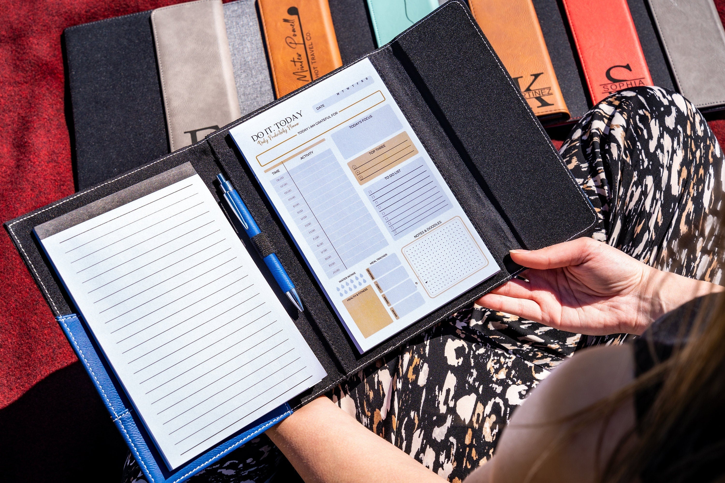 Personalized Refillable Portfolio with Pen & Daily Planner